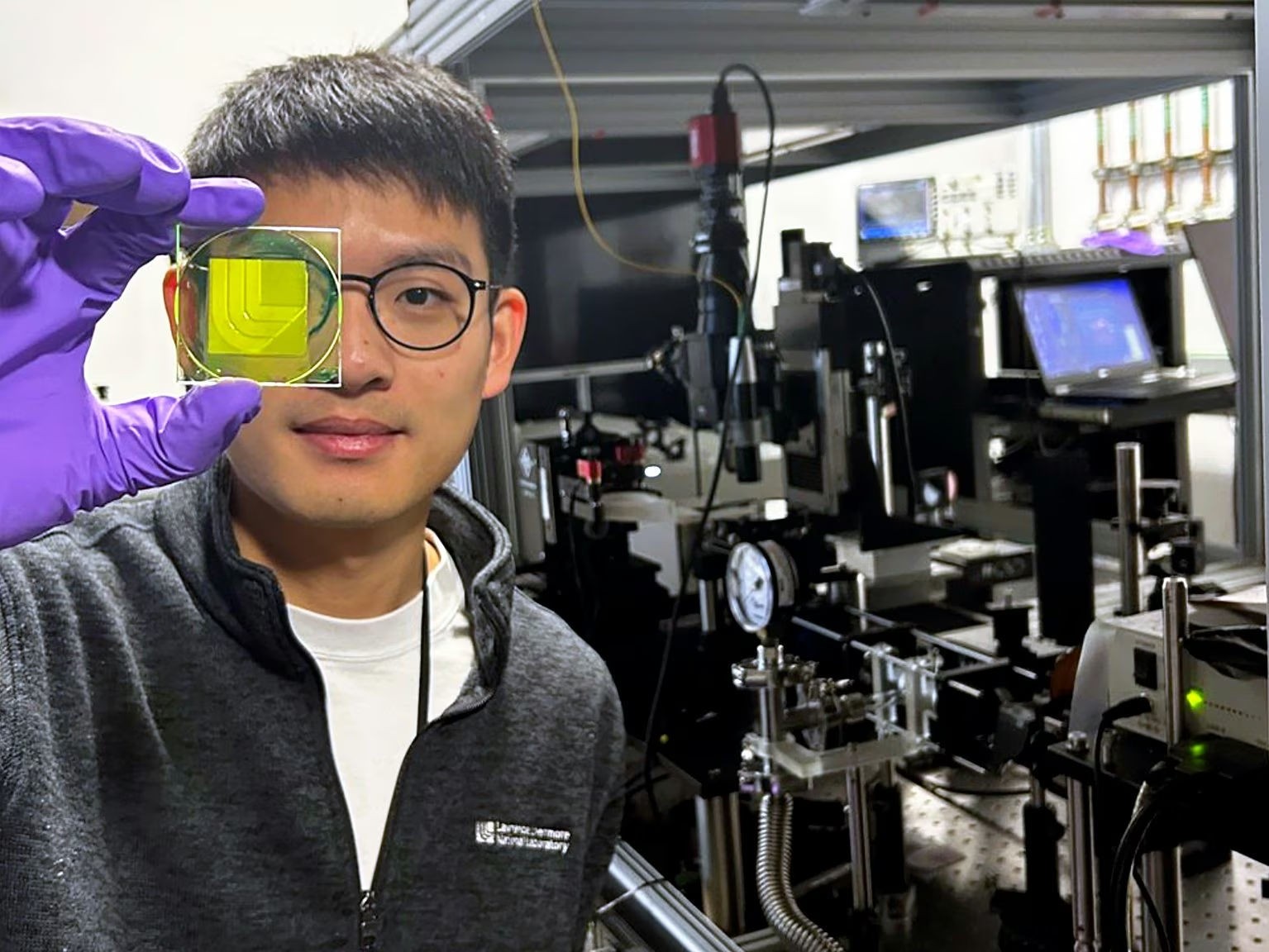 超透镜（Metalens）提升显微级 3D 打印精度：光线扭曲原理加速双光子光刻技术 | 新闻资讯 | 微纳视界 - 微纳制造综合服务信息网